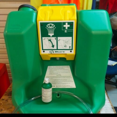 EMERGENCY EYEWASH PORTABLE 8 GALLONS